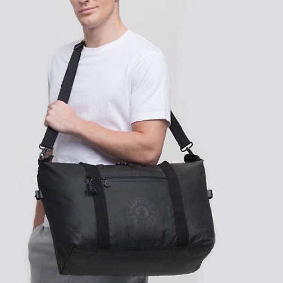 Kipling | Bags | Nwt Kipling Art Medium Tote Bag Weekender Gym Bag ...